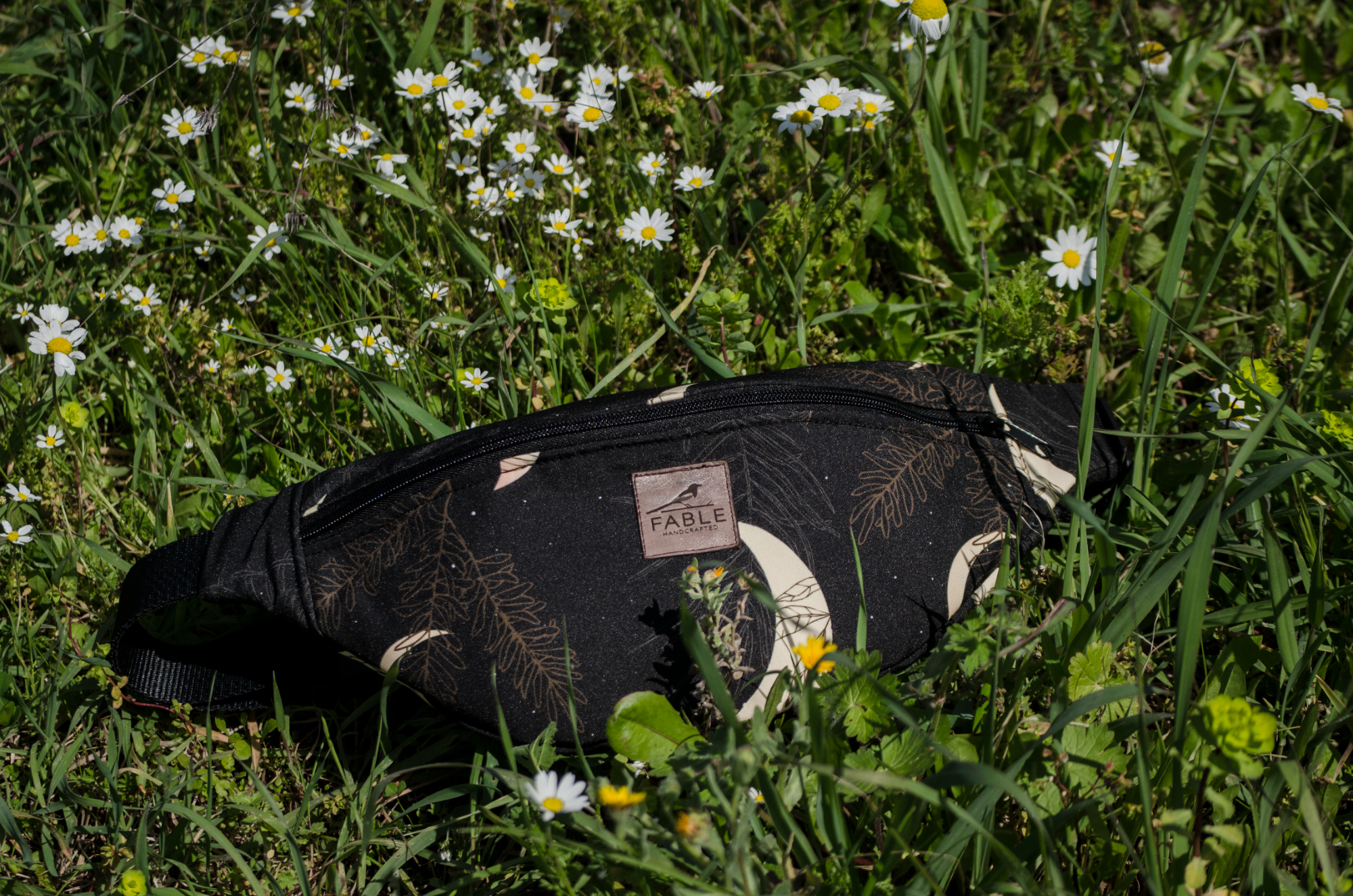 Lunaris - Waist Bag Banana - Fable Handcrafted